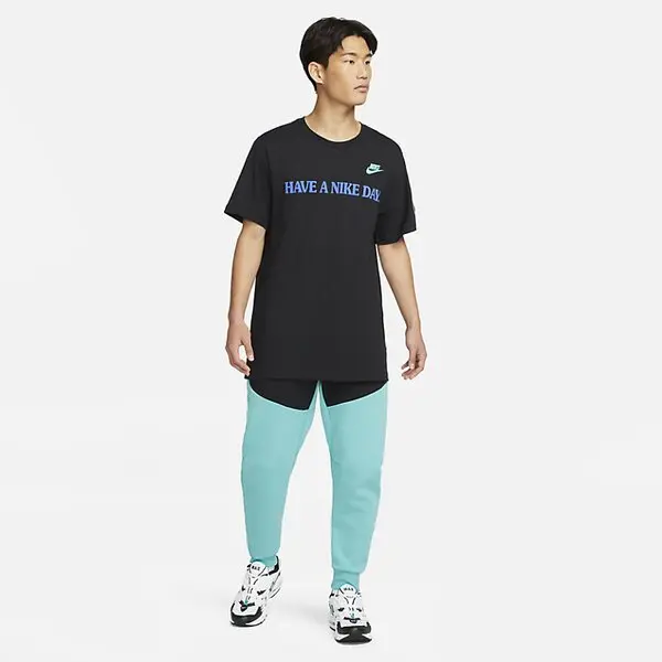 Nike Have A Day T-shirt 'black