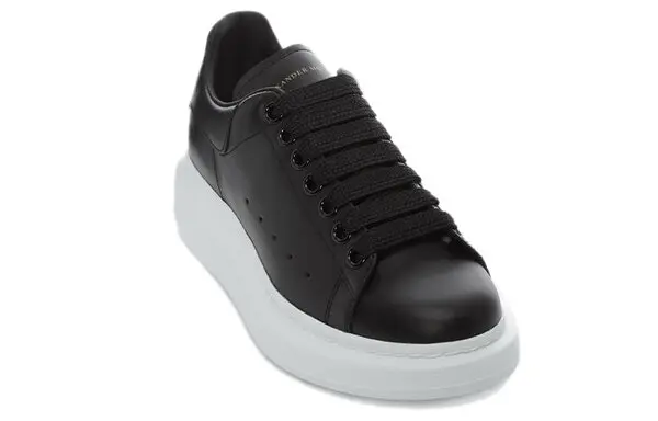 Alexander McQueen Oversized Sneaker - Black/white