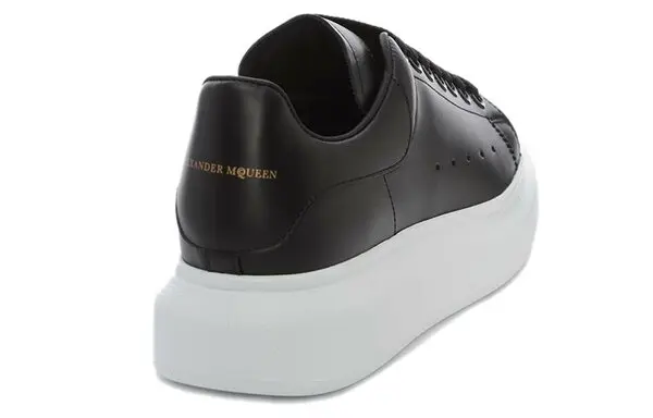 Alexander McQueen Oversized Sneaker - Black/white