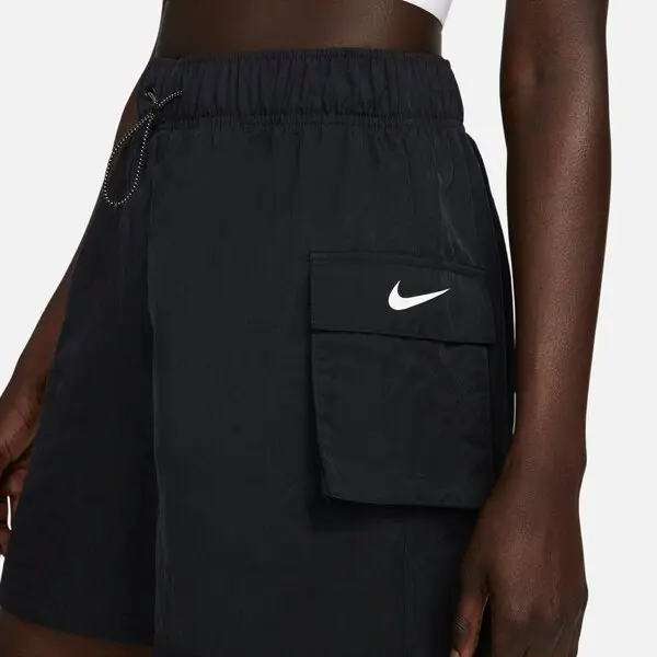 Nike Essential Woven High-waisted Shorts