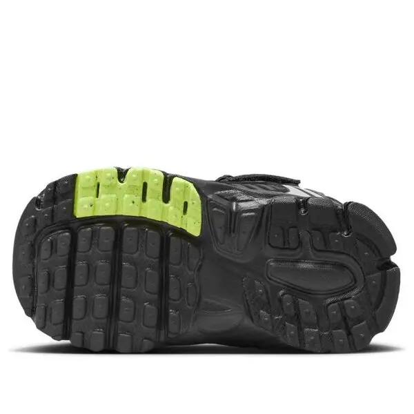 Nike Zoom Vomero 5 Sneakers
