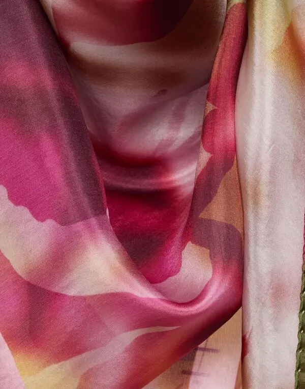 High Trailblazer Scarf Silk