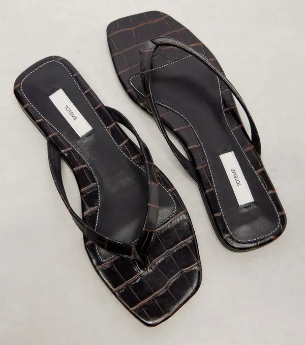 TOTEME Croc-effect Leather Thong Sandals - Brown
