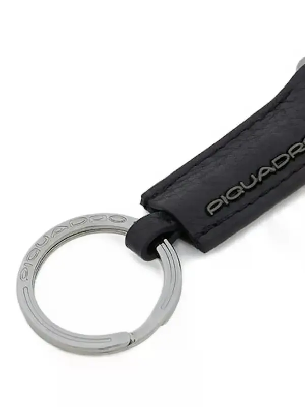 PIQUADRO Carabiner Leather Keychain