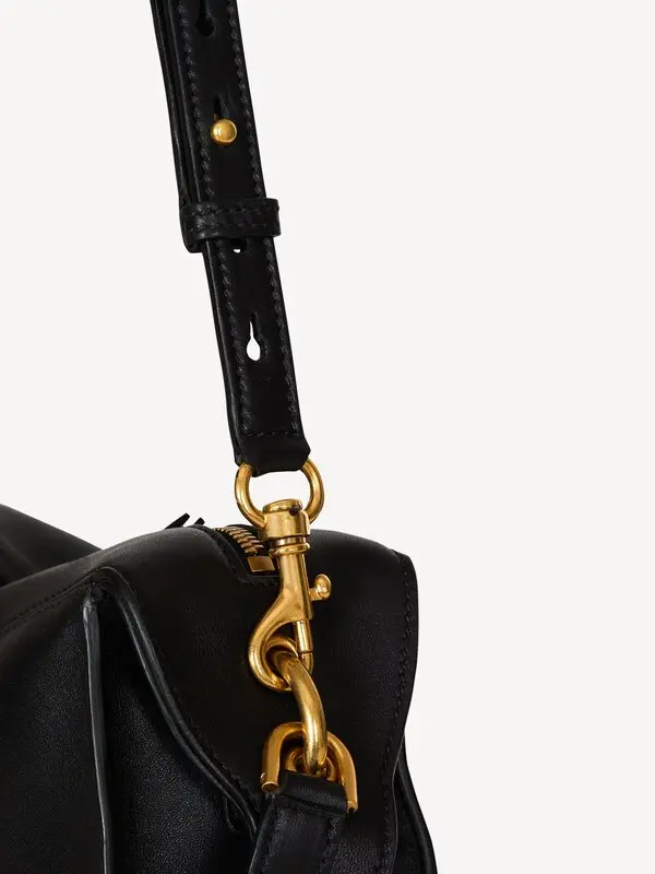 Balmain Small Pulse Bag In Smooth Leather - Black