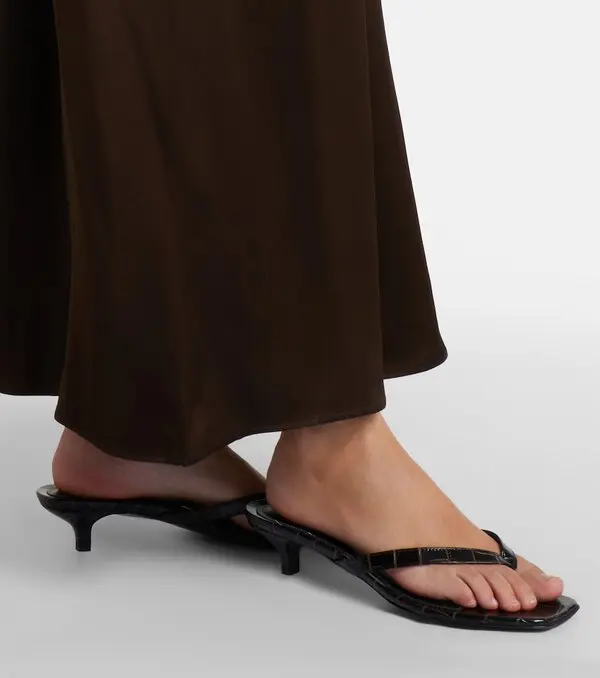 TOTEME Croc-effect Leather Thong Sandals - Brown