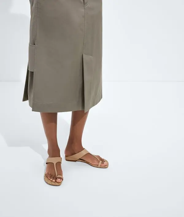 Bottega Veneta Livia Flat Thong - Shore