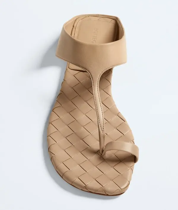 Bottega Veneta Livia Flat Thong - Shore