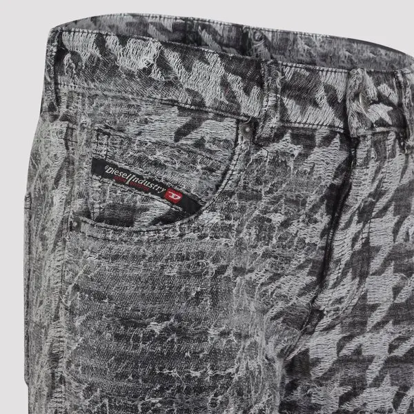 DIESEL® 1992 D-jiann Flared Leg Jeans