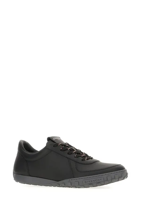 Givenchy Sneakers - Multicolor