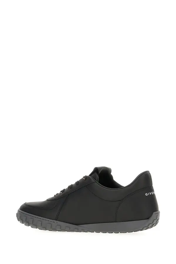 Givenchy Sneakers - Multicolor