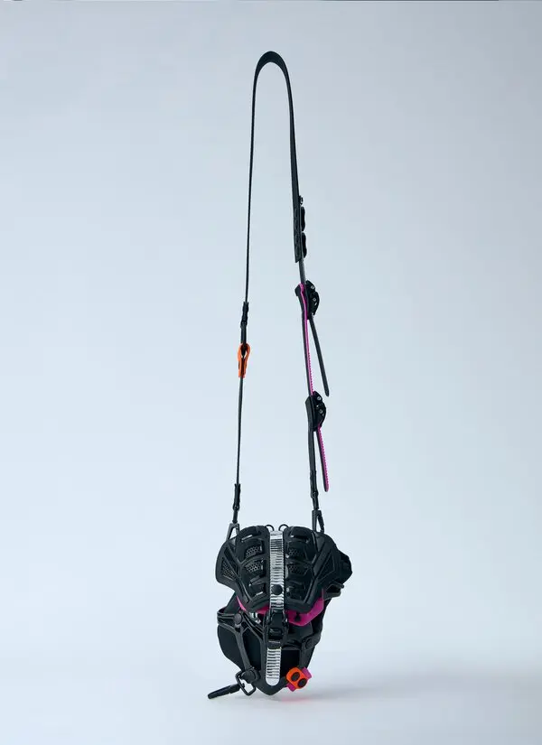 INNERRAUM Object I31 Funcase Crossbody Bag - Black