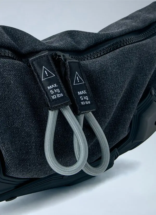 INNERRAUM Object M07 Crossbody Bag