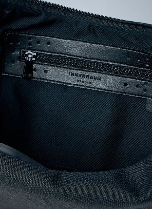 INNERRAUM Object Hm3 Half Moon Bag