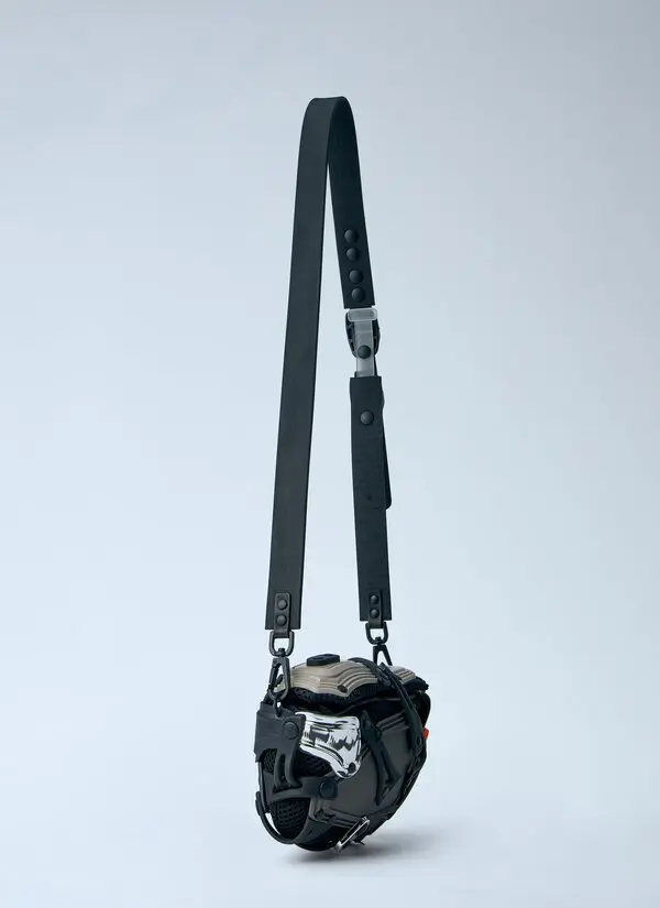 INNERRAUM Object I14 Smartphone Bag