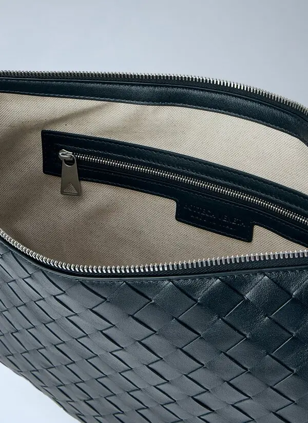 Bottega Veneta Intrecciato Leather Crossbody Bag - Black