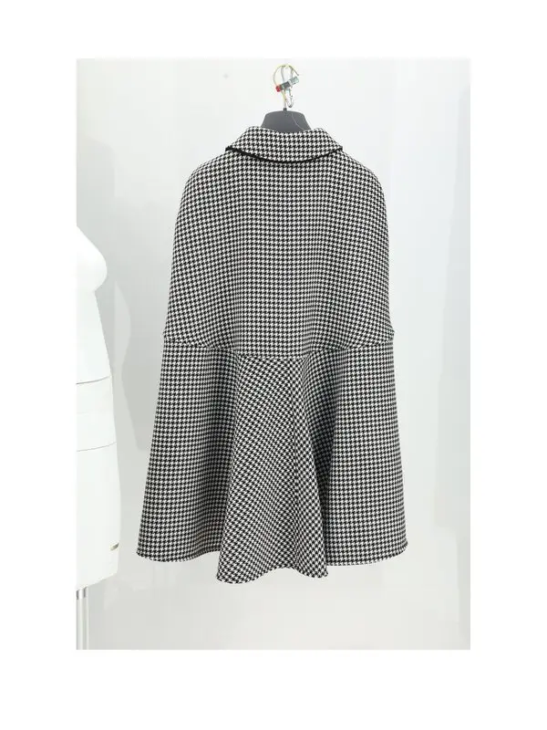 Dior Houndstooth Cape With Bow Detail