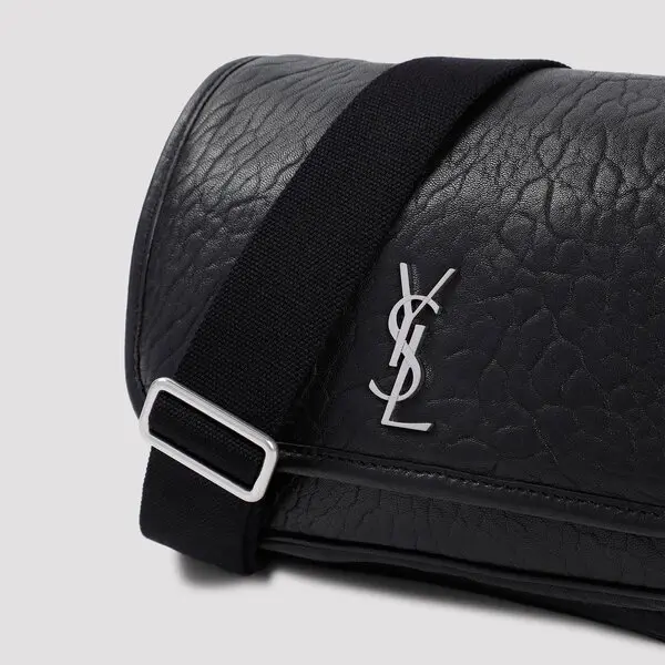 Saint Laurent Niki S Messenger Bag In Leather
