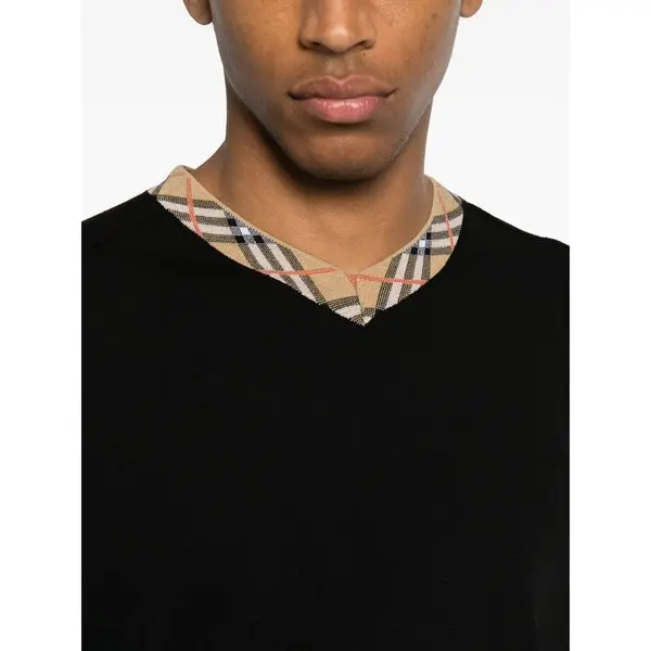 Burberry Fine Knit V-neck Sweater With Check-pattern Trim