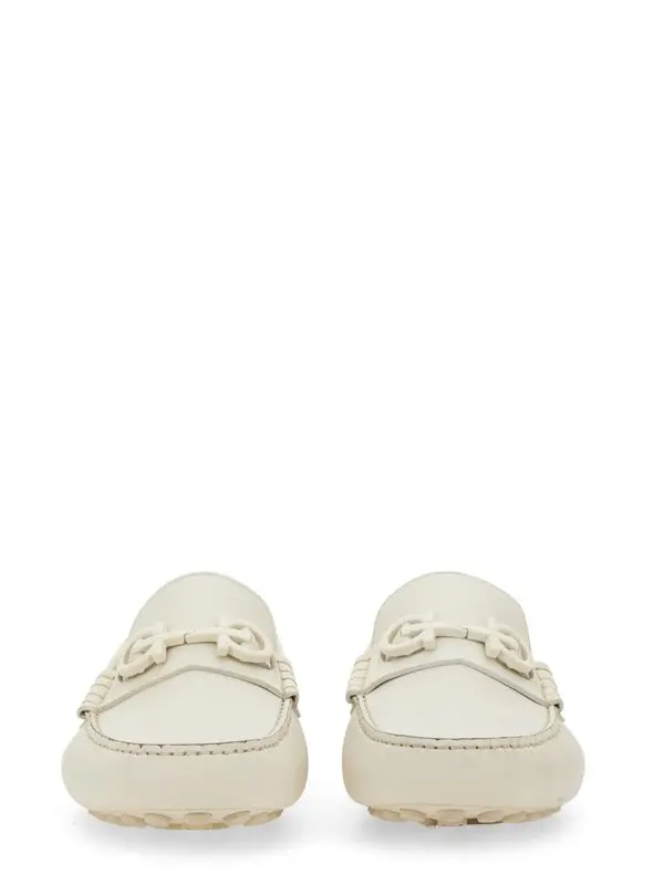 FERRAGAMO Moccasins With Gancini Ornament - White