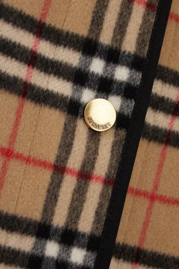 Burberry Checked Sleeveless Jacket