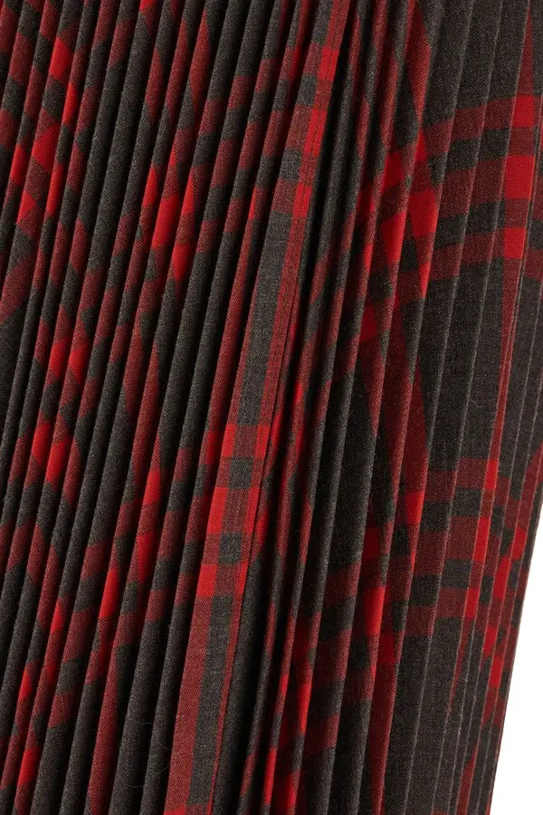 Burberry Pleated Skirt With Checked Pattern