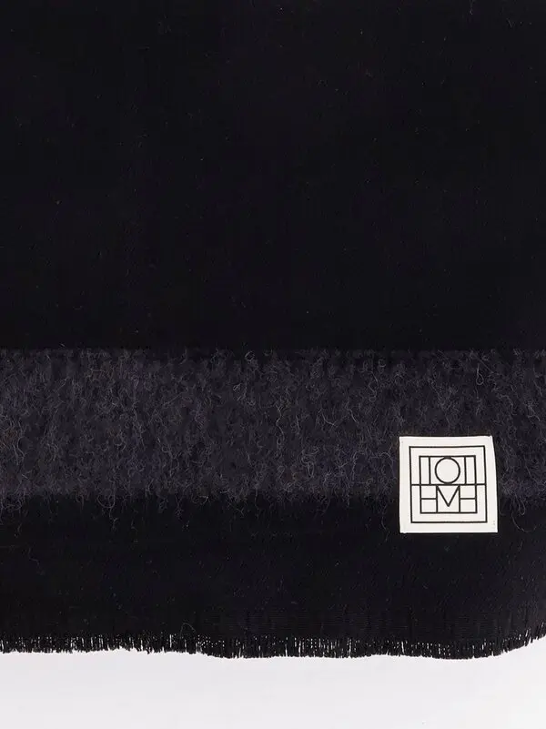 TOTEME Wool And Alpaca Scarf - Black