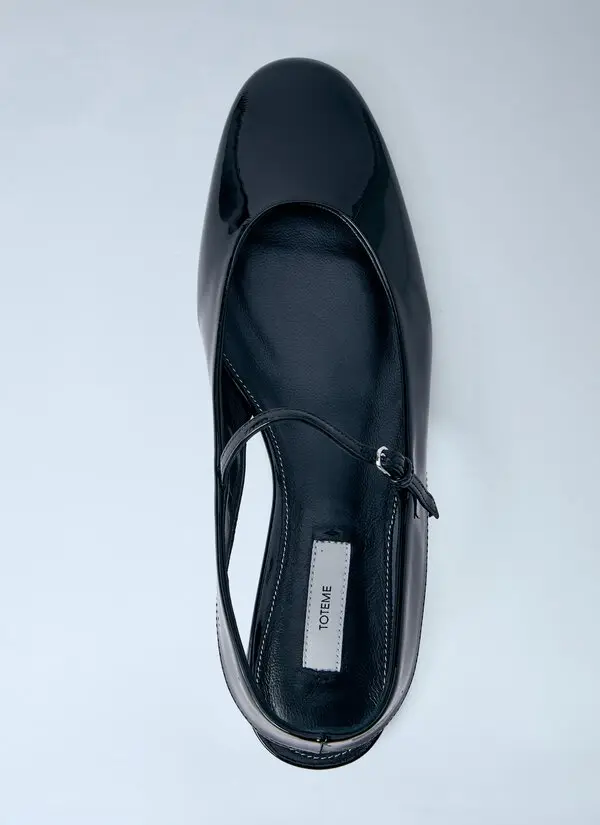 TOTEME Patent Leather Slingback Flats - Black