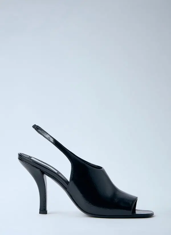 TOTEME Slingback Peep-toe Heels In Leather - Black