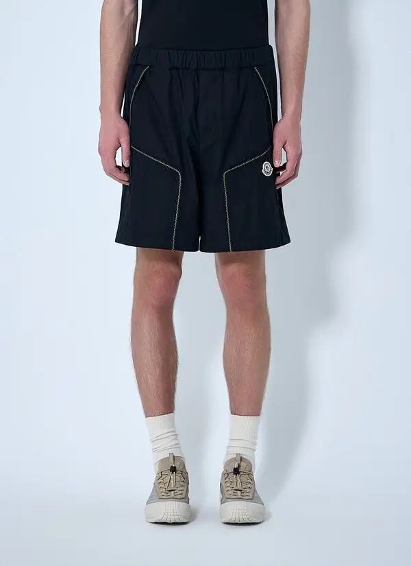 Moncler Technical Shorts With Contrast Stitching - Black