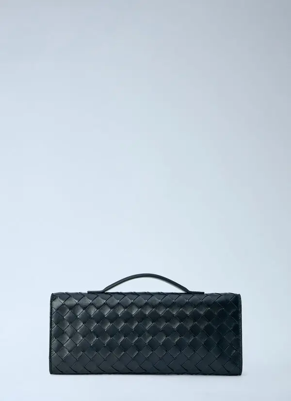 Bottega Veneta Long Andiamo Clutch In Woven Leather - Black