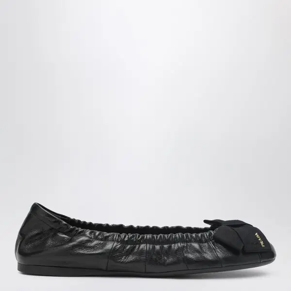 Prada Patent Leather Ballet Flats With Bow - Black