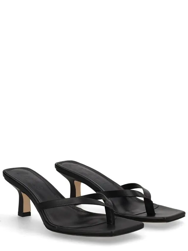 AeydĒ Wilma Nappa Leather Thong Sandals - Black