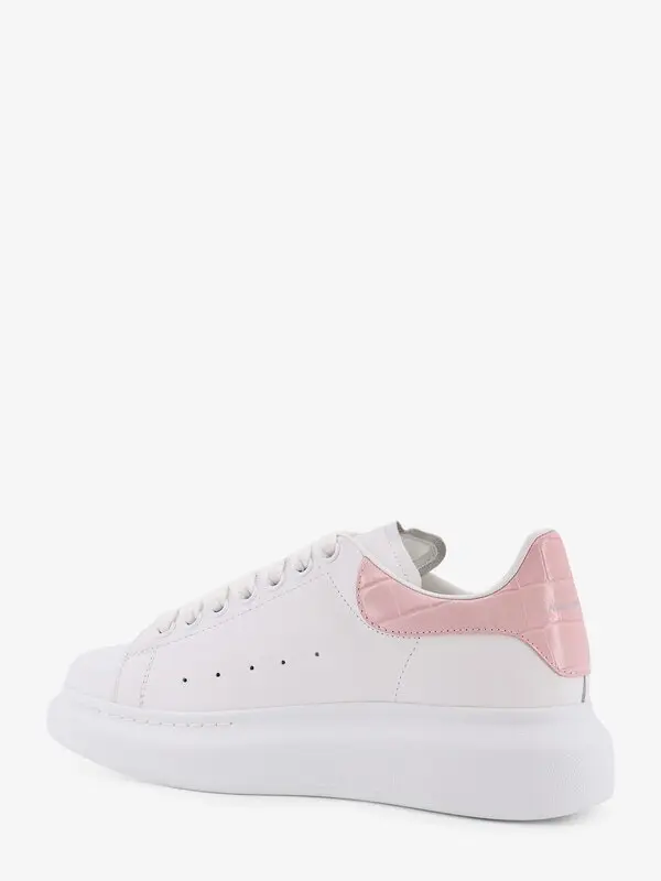 Alexander McQueen Oversize Leather Sneakers With Croc-effect Accent - Pink