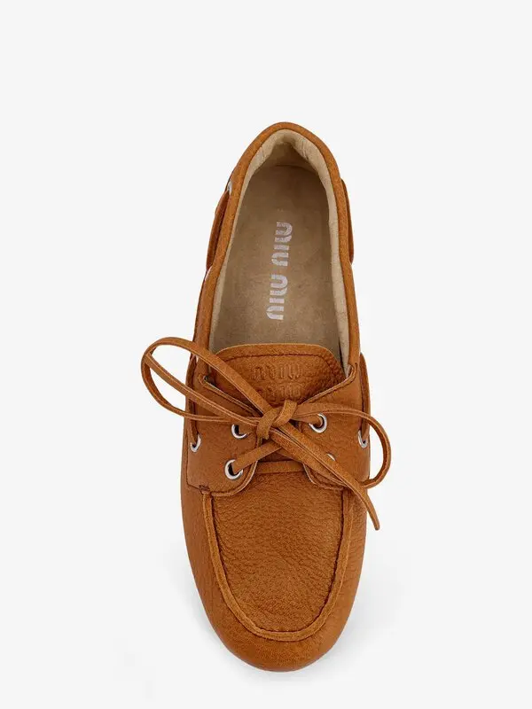 Miu Miu Vintage Effect Leather Loafers - Multicolor