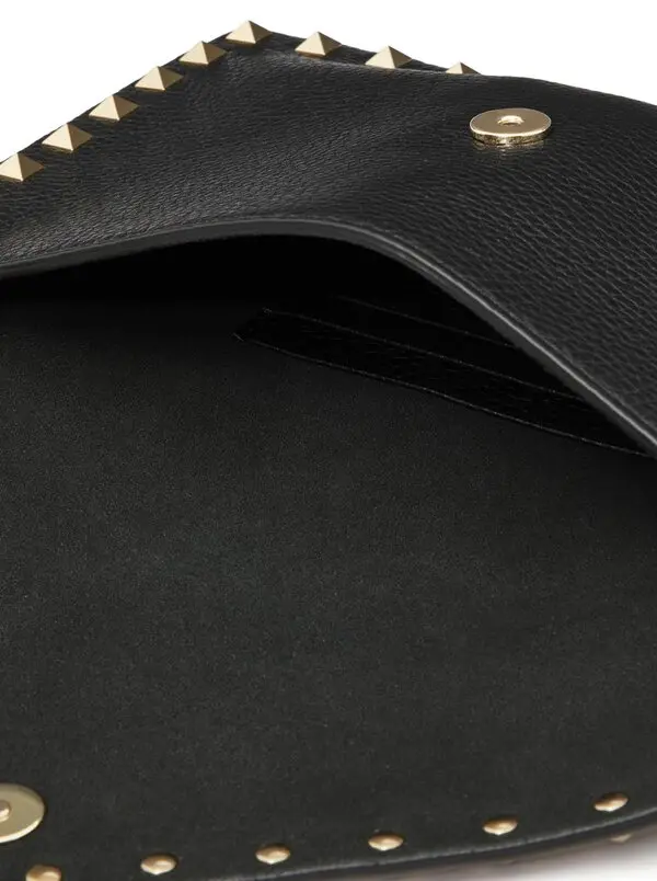 Valentino Garavani Rockstud Pouch In Calfskin - Black