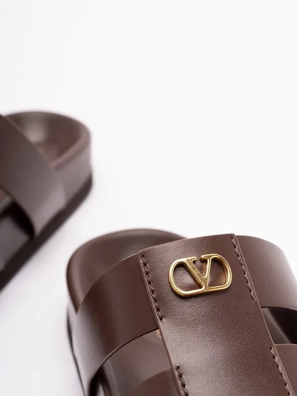 Valentino Garavani Studded Calf Leather Sandals - Multicolor