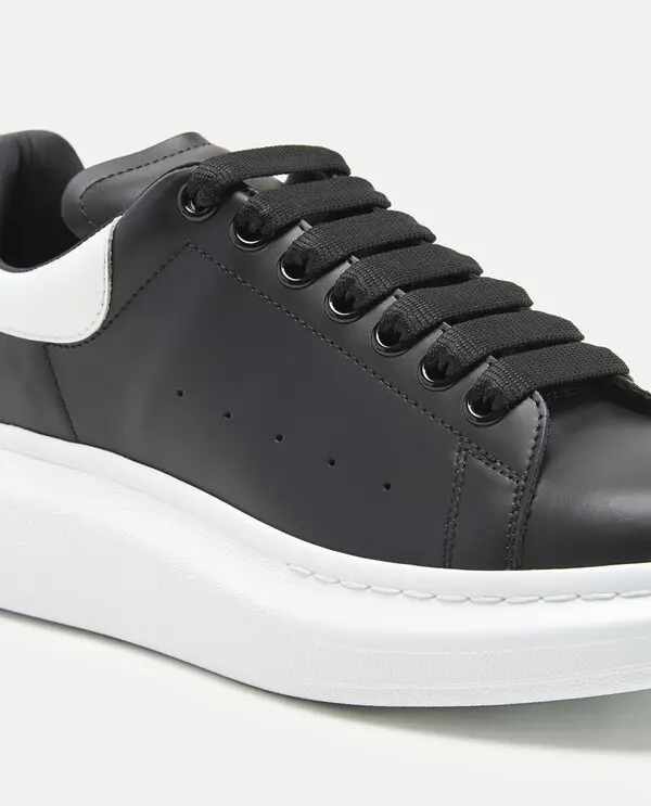 Alexander McQueen Larry Oversized Sneakers In Black Leather - Multicolor