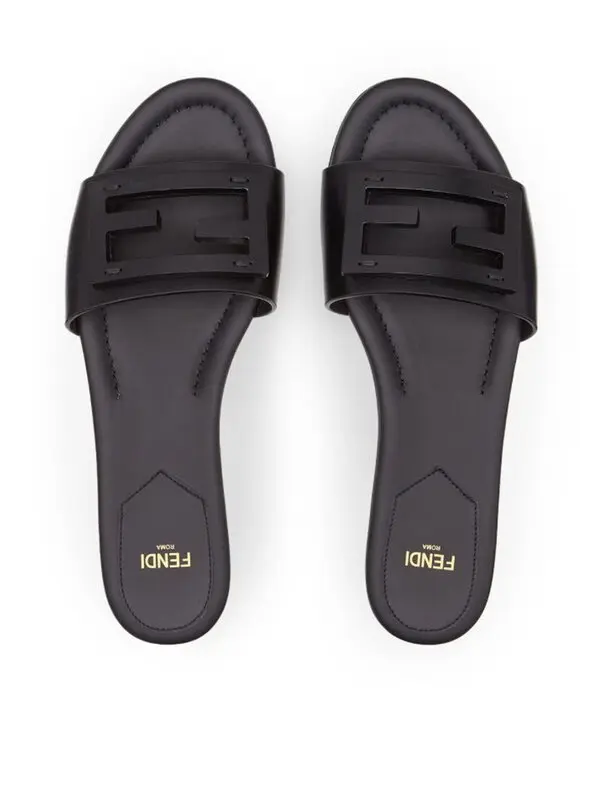Fendi Slide Baguette In Leather - Black