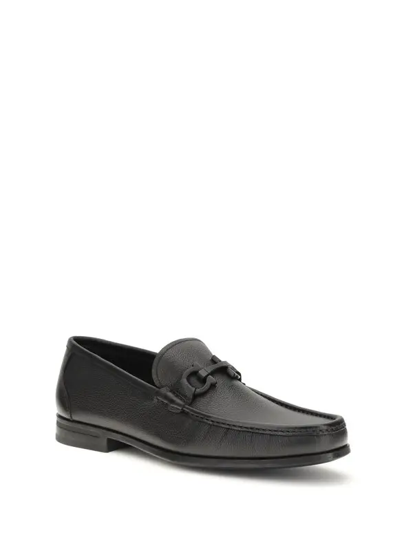 FERRAGAMO Gancini Buckle Loafers - Black