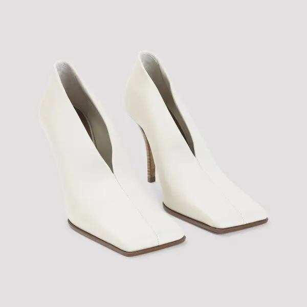 Alaïa 90 White Lamb Leather Pumps - Multicolor