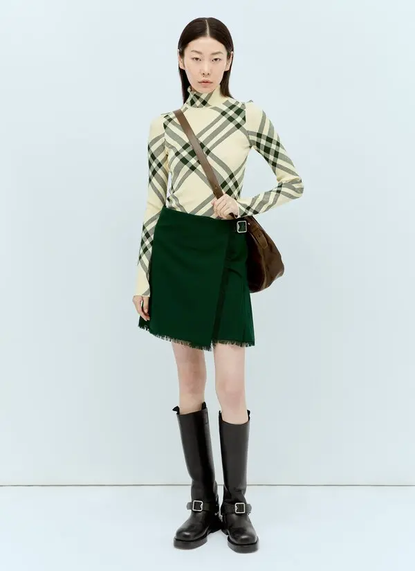 Burberry Textured Wool Kilt With Fringe Trims