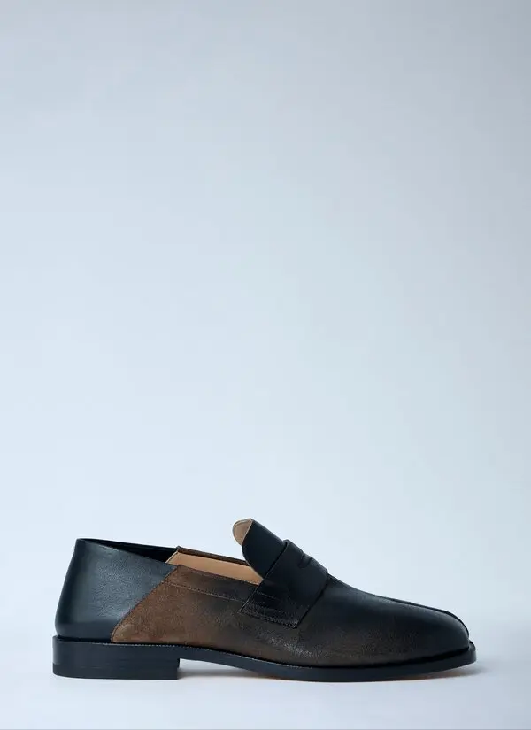 MAISON MARGIELA Tabi Gradient Leather Loafers - Black