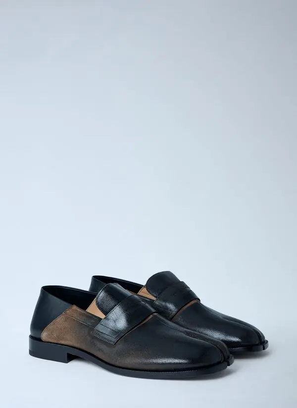 MAISON MARGIELA Tabi Gradient Leather Loafers - Black