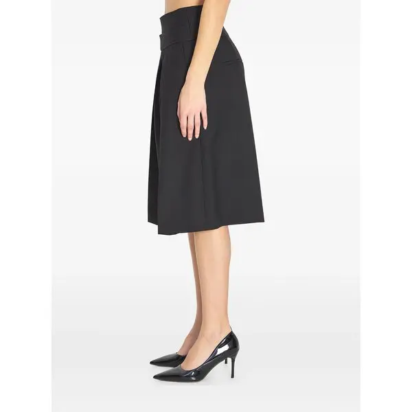 Chloé Virgin Wool Knee-length Shorts With Buckle Detail