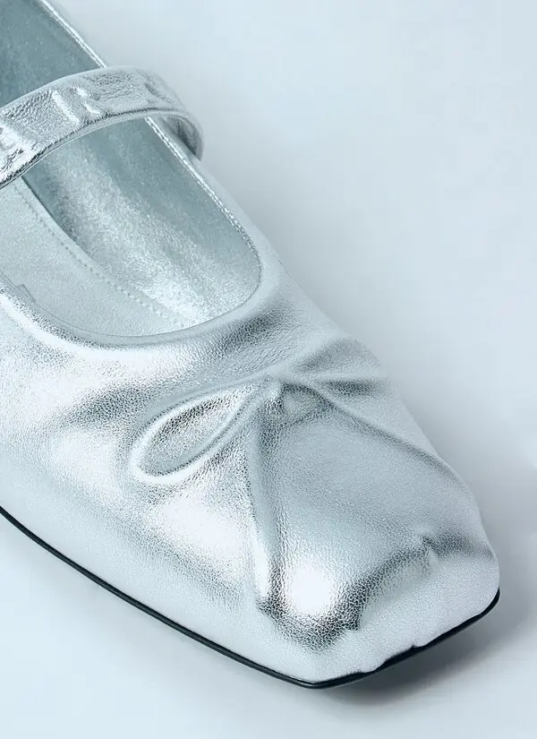 Marni Leather Mary Jane Shoes With Bow Detailing - Silver