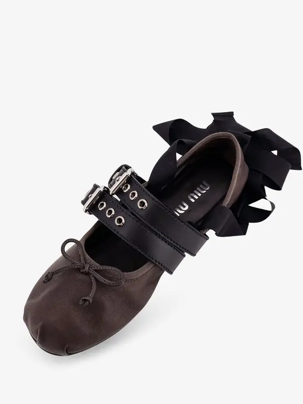 Miu Miu Leather Ballerinas With Buckled Straps - Multicolor