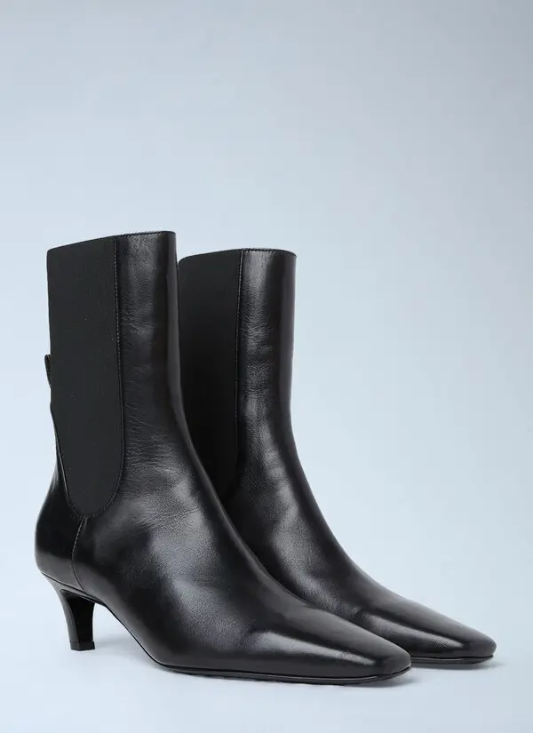 TOTEME Mid Heel Pointed Toe Leather Boots - Black