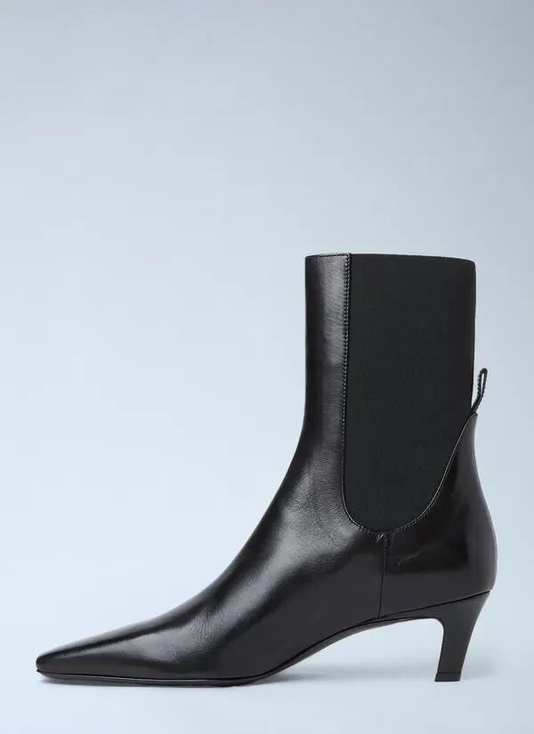 TOTEME Mid Heel Pointed Toe Leather Boots - Black
