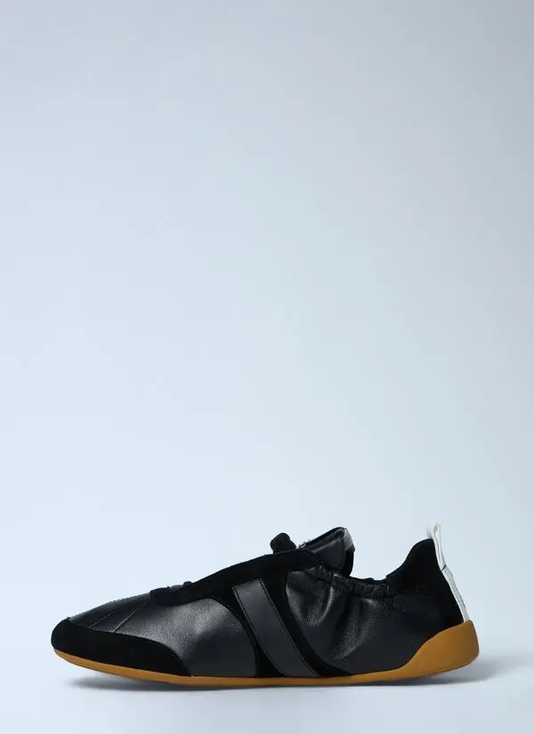 Chloé Kick Sneakers - Black